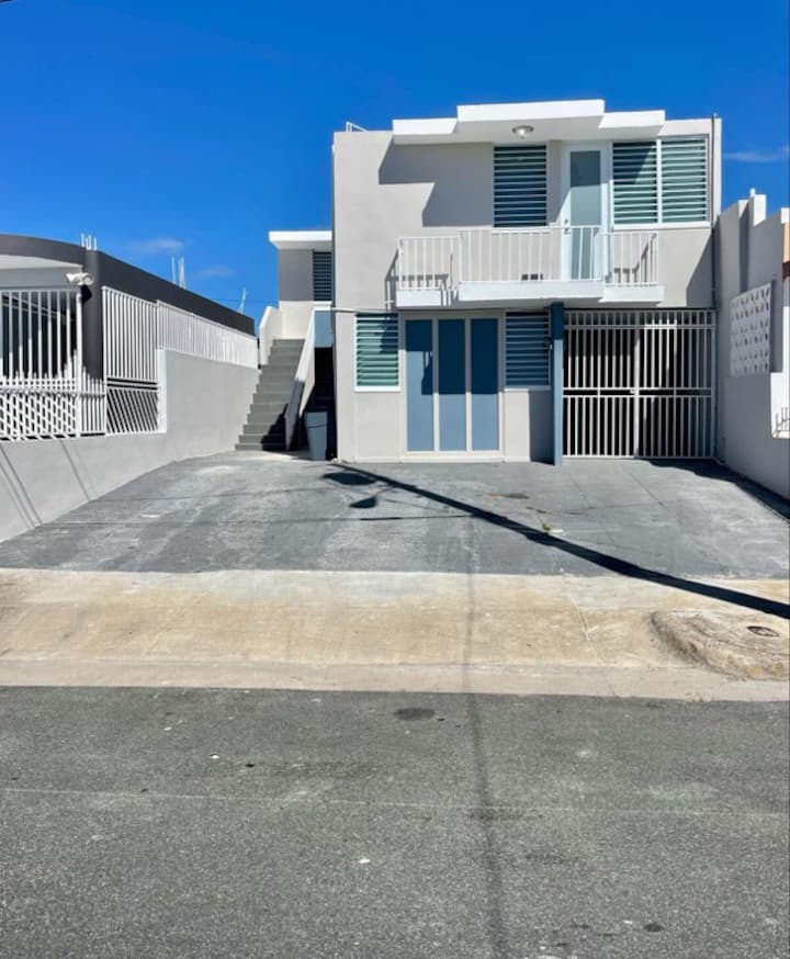 House At Los Angeles 3 - San Juan, Puerto Rico