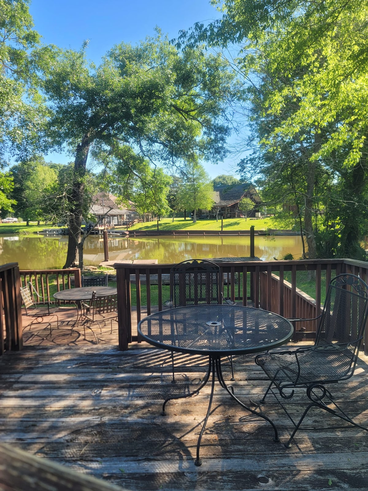 Lake Conroe Cabin Vacation Rentals - Texas, United States | Airbnb