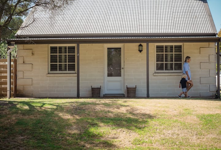 Lloydy’s Beach Cottage - Port Fairy