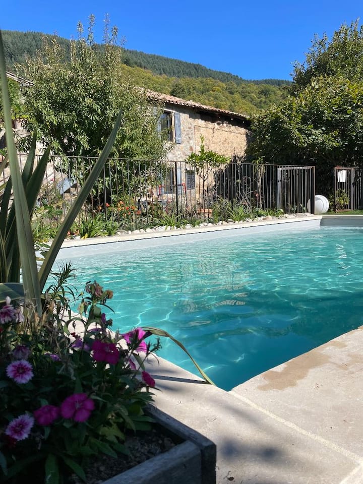 Duplex Petit Déjeuner Compris - Antraigues-sur-Volane