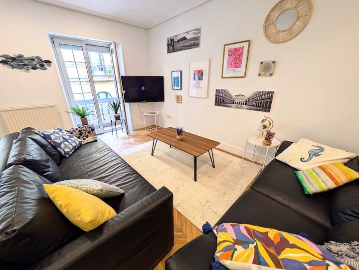 Gran Apartamento Al Lado Del Mar - San Sebastián