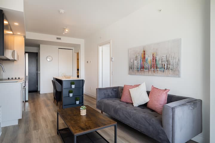 Luxury 1br | Bright | Near Lucien-lallier Metro - Montreal