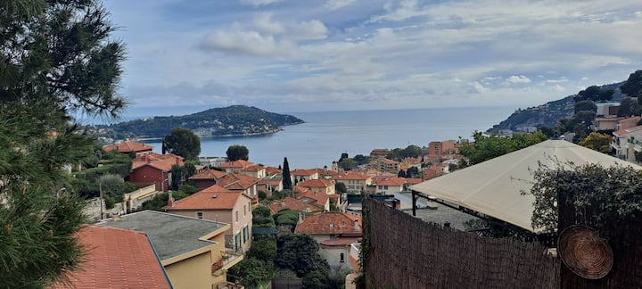 Lumineux 2 Pièces Avec Terrasse Sans Vis-à-vis. - Villefranche-sur-Mer