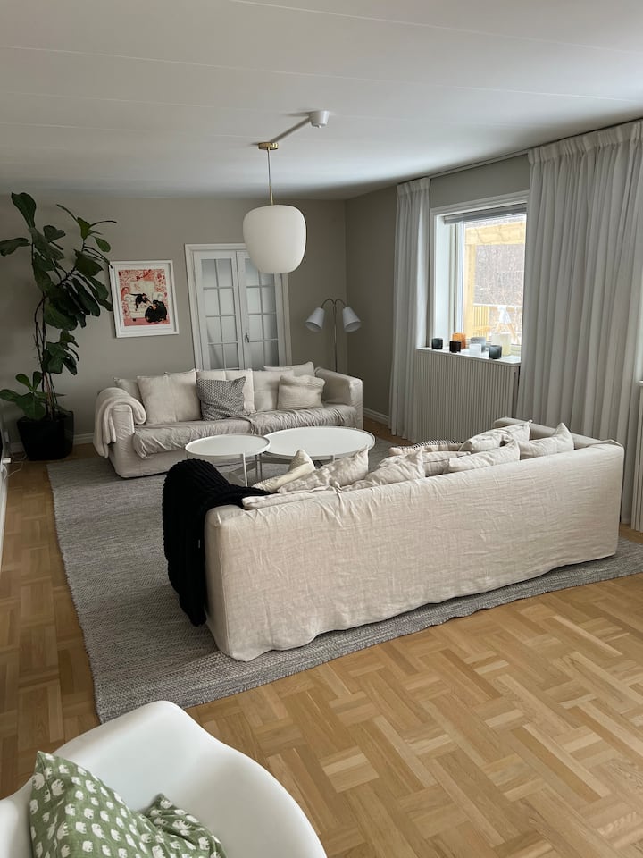 Familjevänlig Villa Nära Hav - Kungsbacka