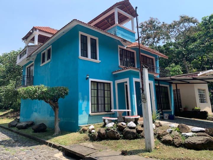 Casa 2 A 5 Minutos Del Irtra - Nuevo San Carlos