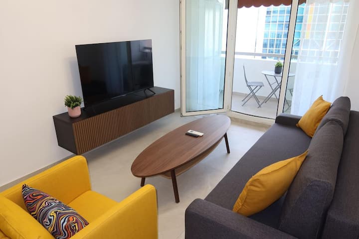 Magnifique 2 Pièces Plein Centre - Saint-Laurent-du-Var