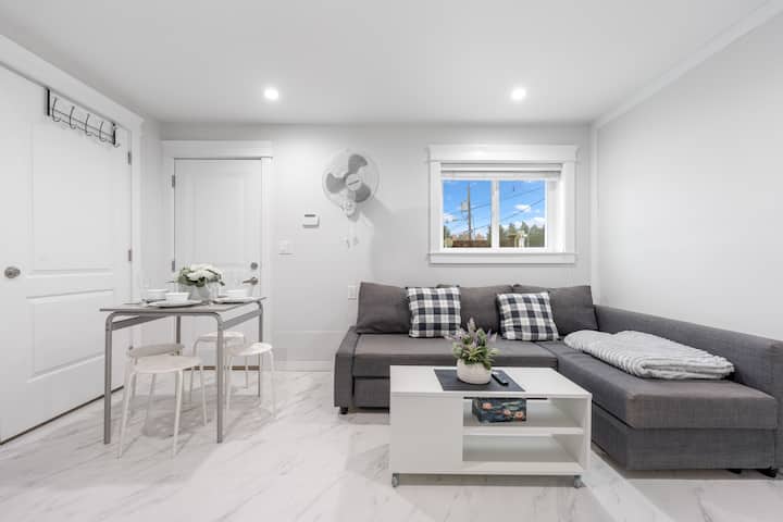 Cozy And Modern 2br Guesthouse - Burnaby