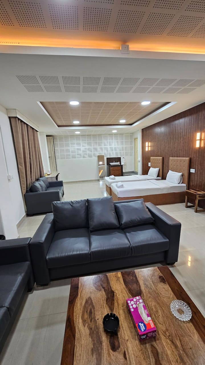 Platinum Home Stay - Aizawl