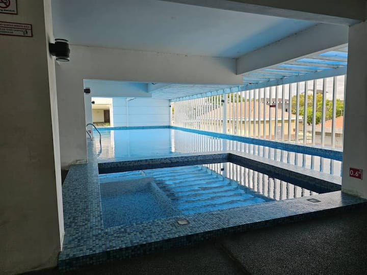 Seberang Jaya Family Pool Homestay Near Hospital - Perai