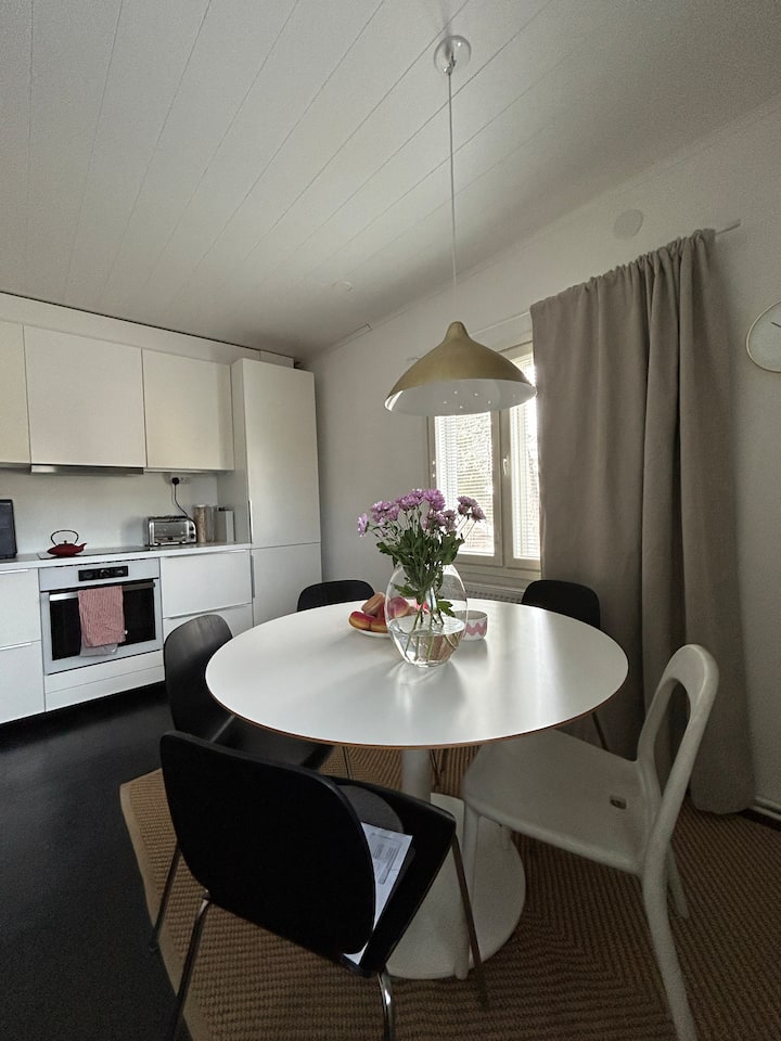 Suuri Talo - Sauna, Takapiha & Rauhaa - Helsinki