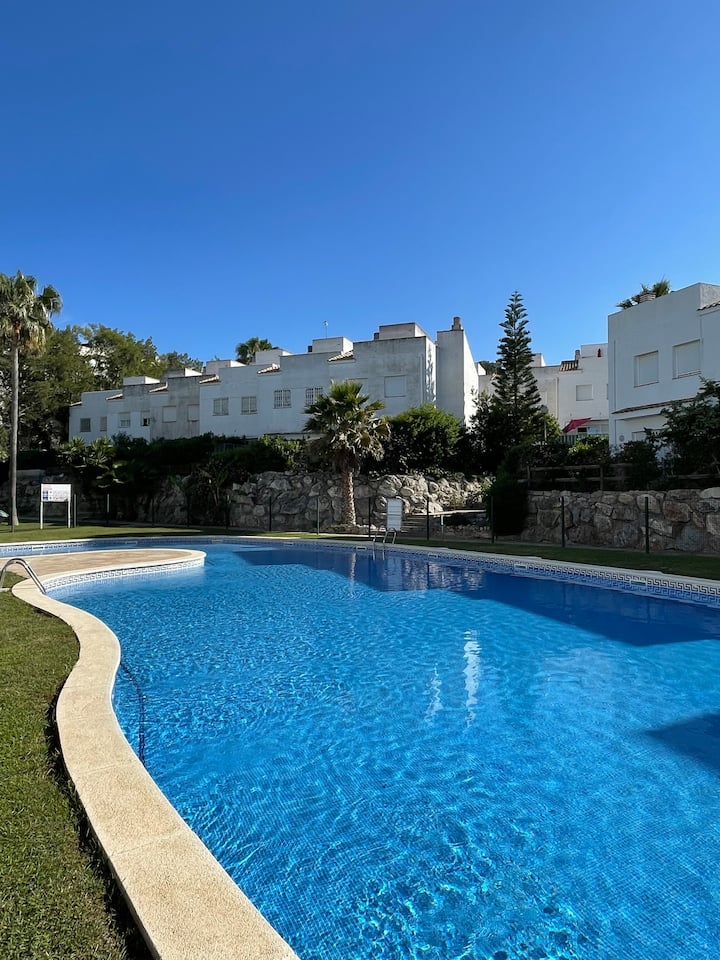 Charming Chalet In Cap Salou - La Pineda