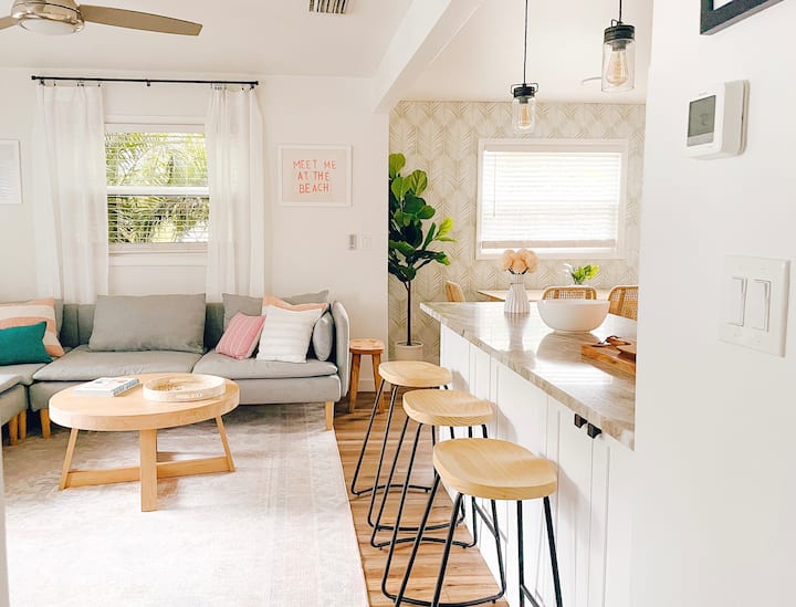 King / Child Friendly / Near Dt / No Chores! - St. Pete Beach, FL