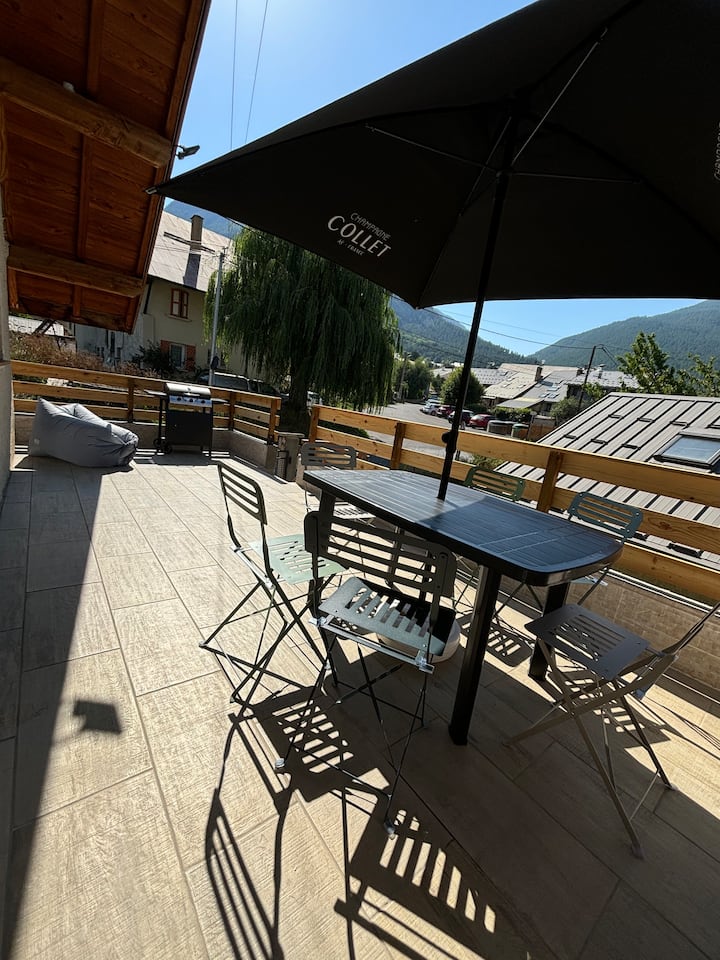 Appartement à 2km Des Pistes - Briançon