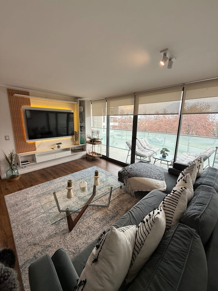 Departamento Cerca De Mall Parque Arauco, Clínicas - Vitacura