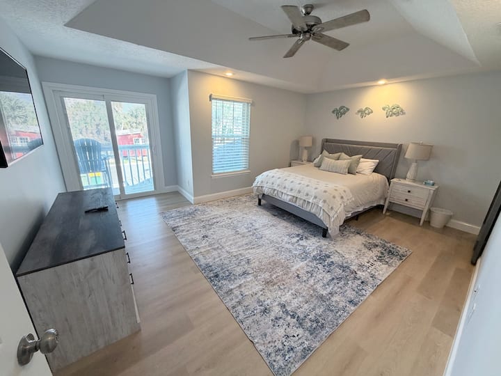 Jax Beach Retreat 4 Blocks From The Beach - Jacksonville Beach, FL