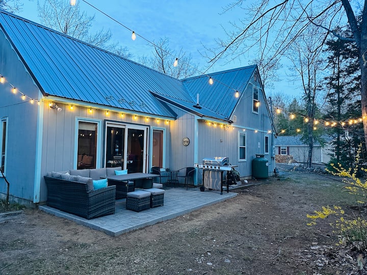 Cozy Den-best Holiday Getaway W Hot Tub/firepit - Conway, NH