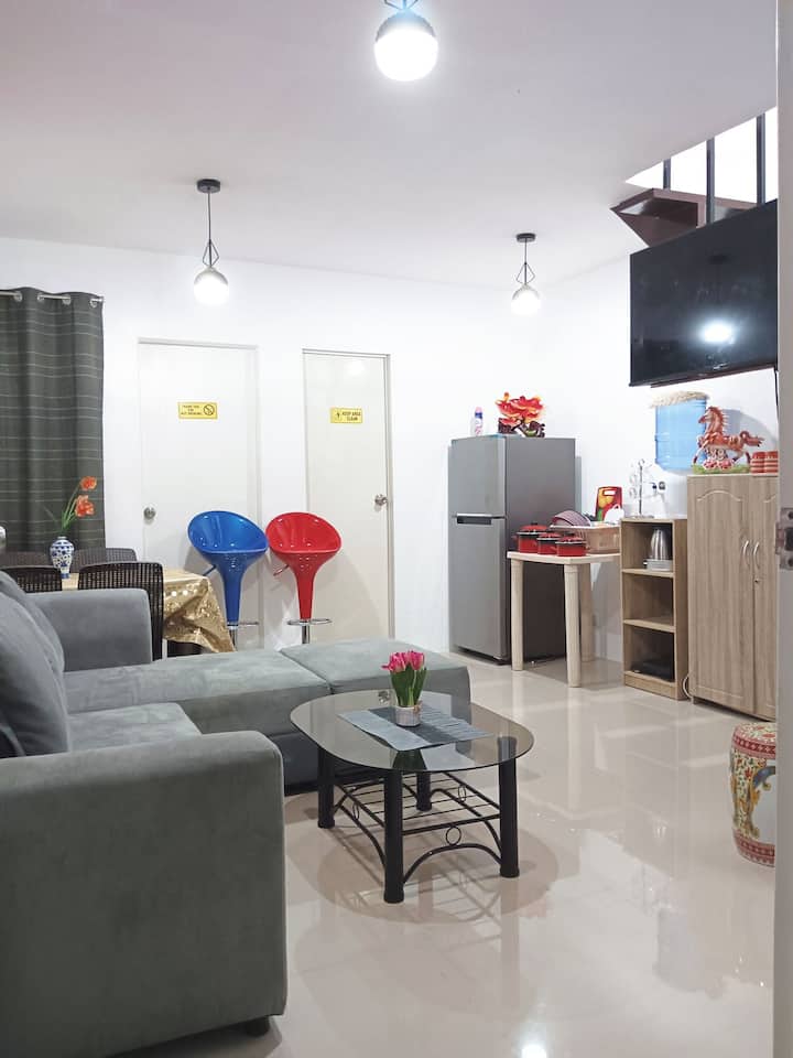 Cozy Corner 2br,ac,6pax,near To Airport & Jollibee - 