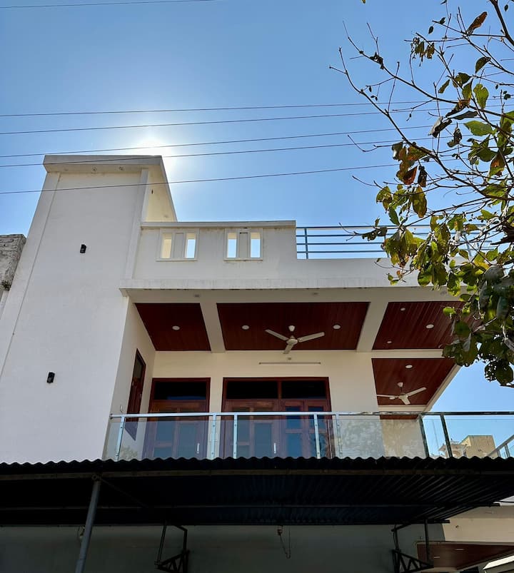 Heritage View Home Stay - Udaipur