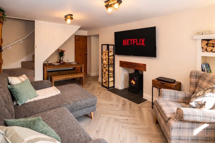 * Lake District Private Cottage - Dogs Welcome * - Haweswater Reservoir