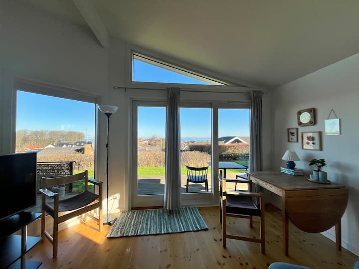 Hyggeligt Udsigts Sommerhus - Danemark