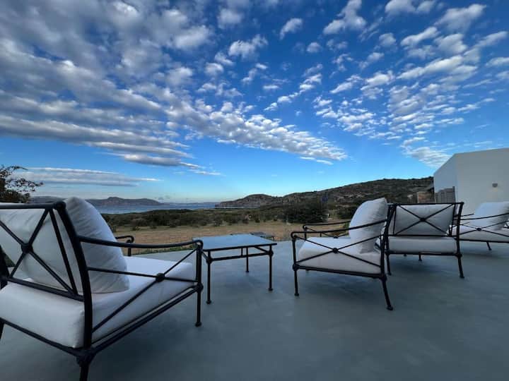 Seafront Villa Serene 6 Bedrooms - Milos