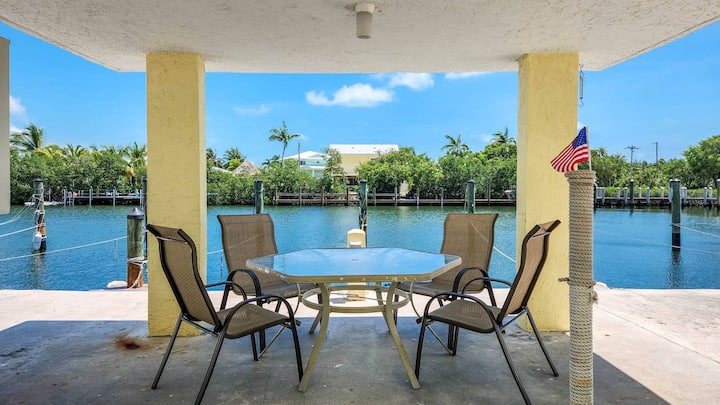 Blue Buoy 1 Bedroom 1 Bath Condo With Boat Slip An - Marathon, FL