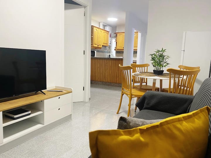 Mavericks Apartment ·Playa 200 M·wifi ·Teletrabajo - Tenerife South Airport (TFS)