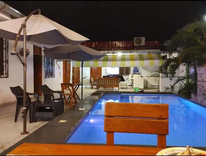 Casa Con Piscina En Tarapoto - Tarapoto