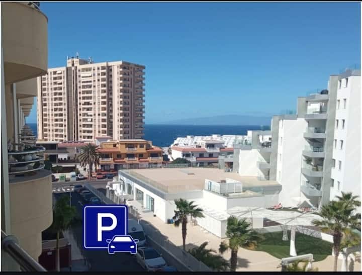 2 Dormitorios, Vista Al Mar Y Parking Privado - Adeje