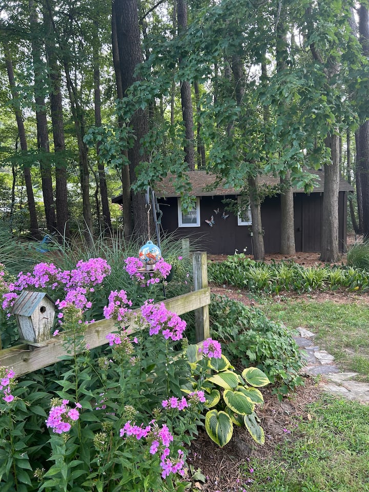 Mast Cabin - Delaware