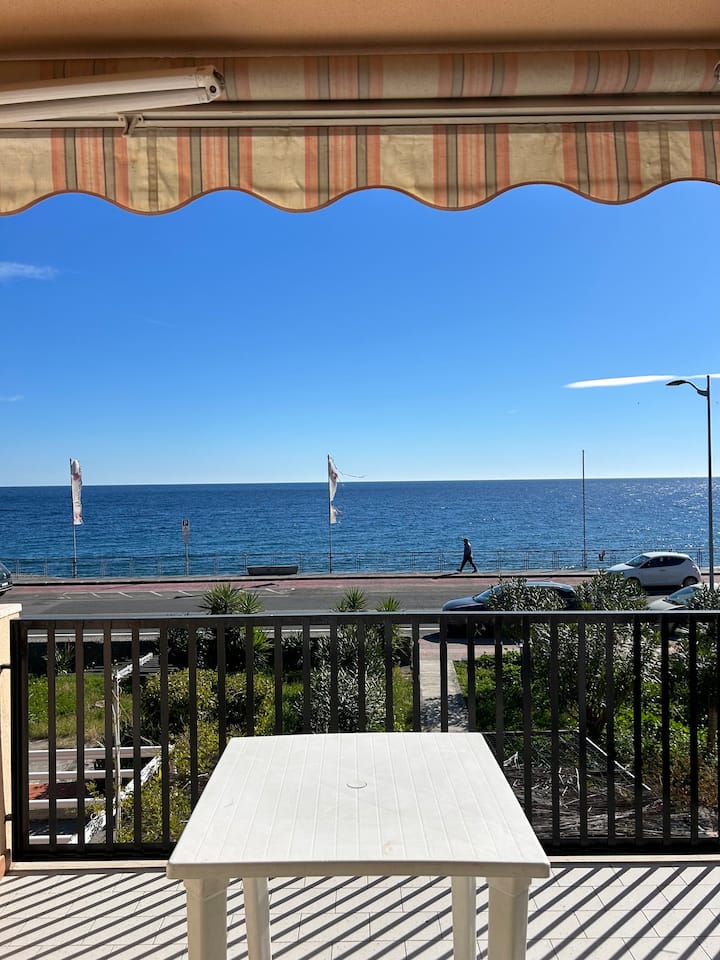 Front Beach House - Furci Siculo
