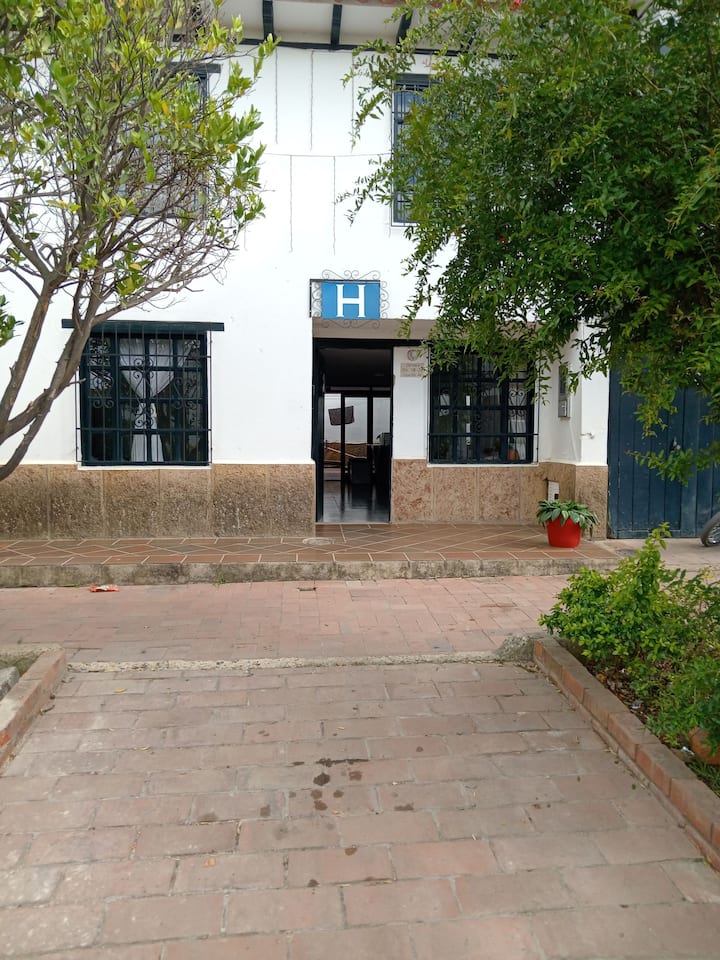 San Jerónimo Le Da La Bienvenida - Villa de Leyva
