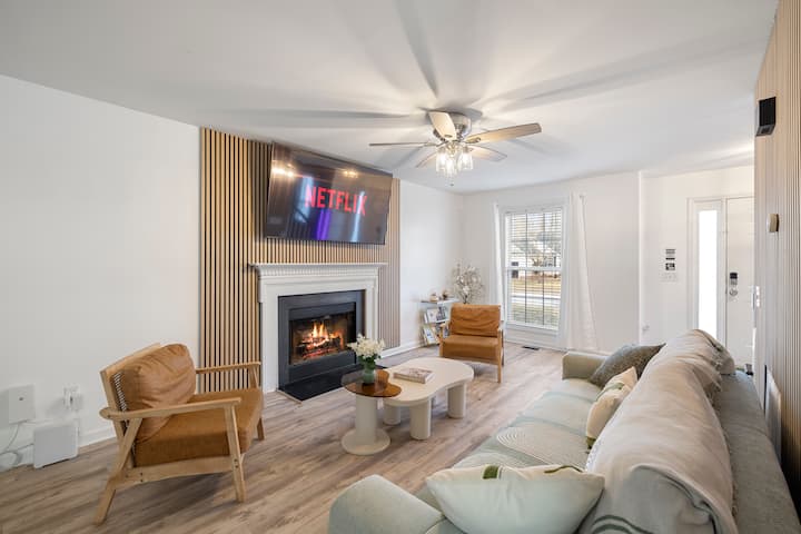 The Aqua Haven L4b2.5bl Pool&spacious Yard Near Dt - Raleigh, NC
