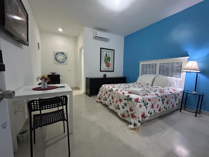 Blue Night Aparta Hotel - Punta Cana