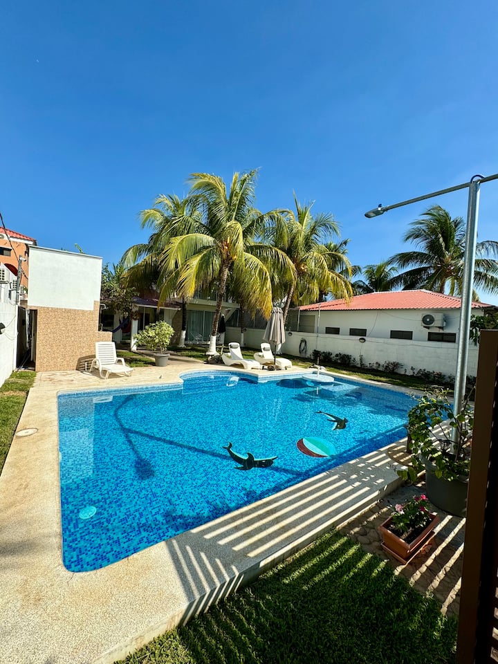 Bless - La Libertad, España