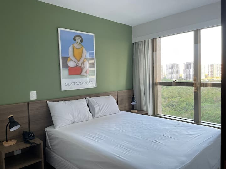 Flat A (810) - Via Premier - Recreio dos Bandeirantes