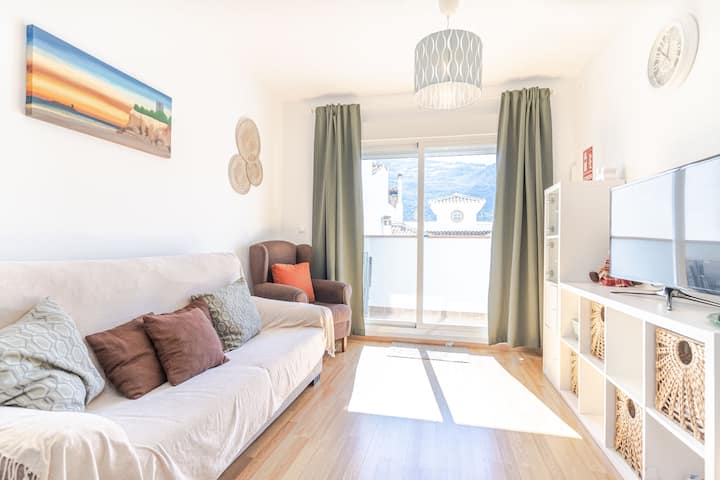 Refuge à Güéjar Sierra · Terrasse, Vues Et Confort - Güejar Sierra