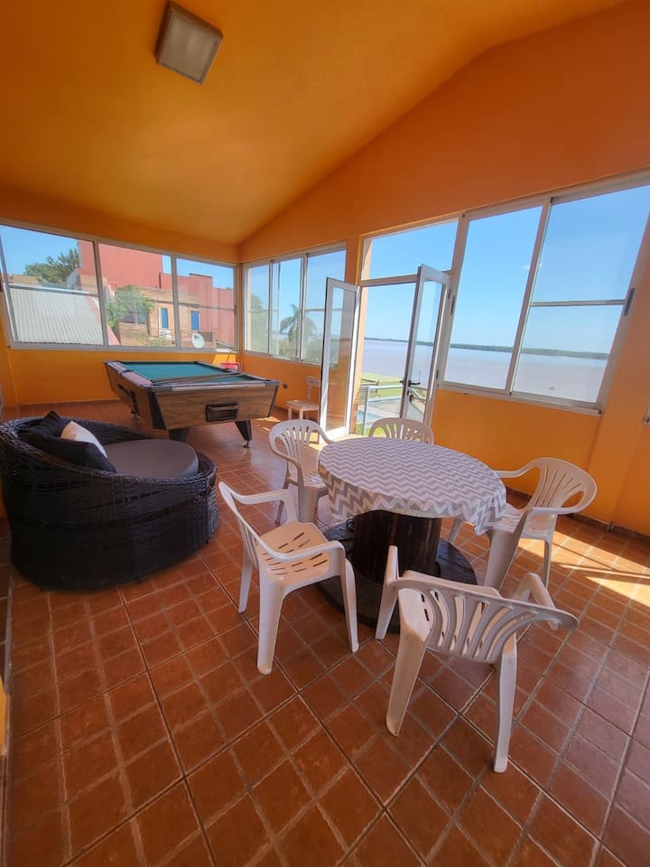 Casa Frente A La Playa - Corrientes