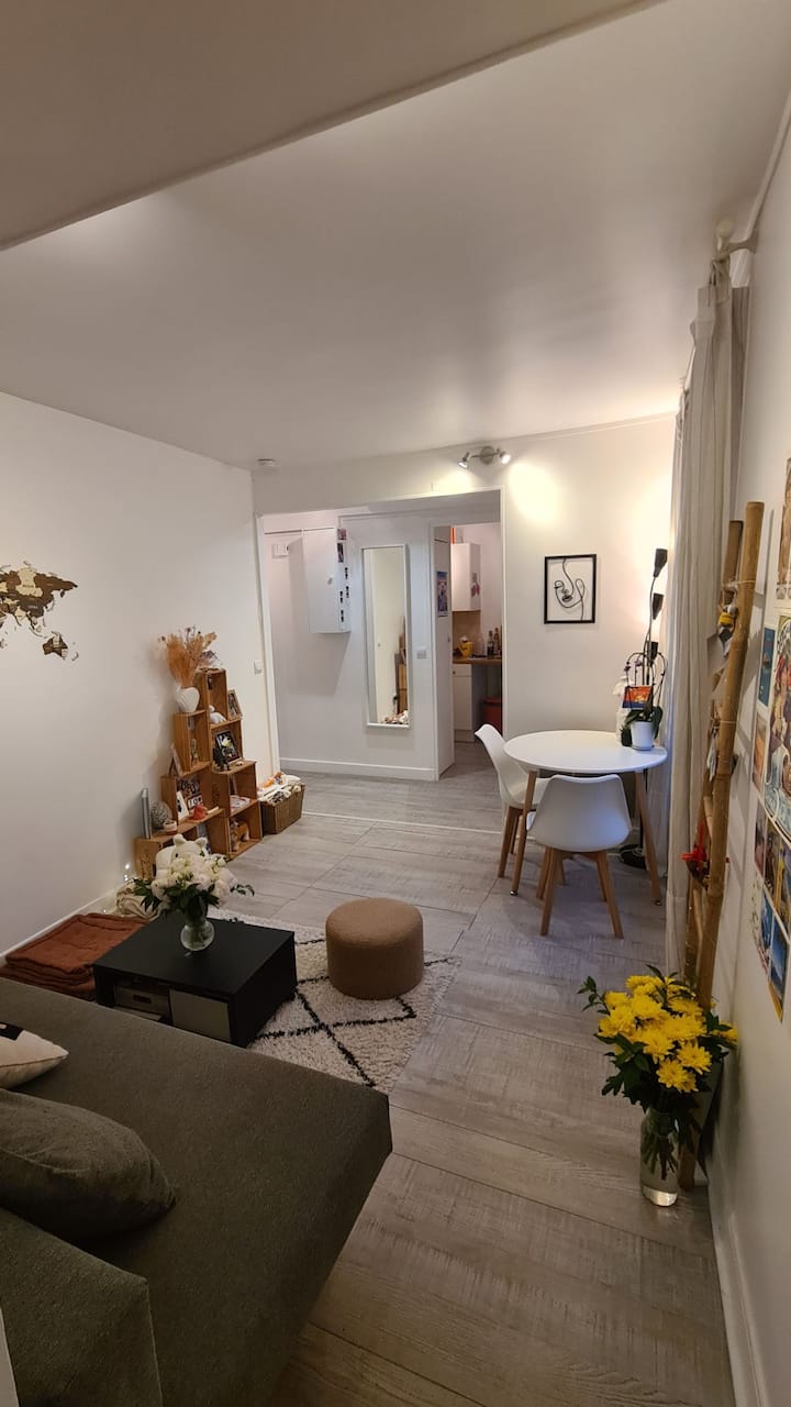 Appartement Calme Proche Paris Centre, 2 Pièces - Paris
