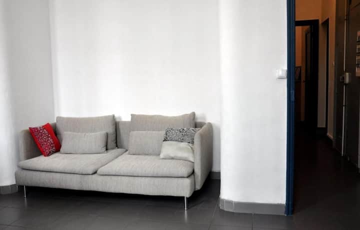 Spacieux Appartement T4 Avec Cours Privée - Marsella