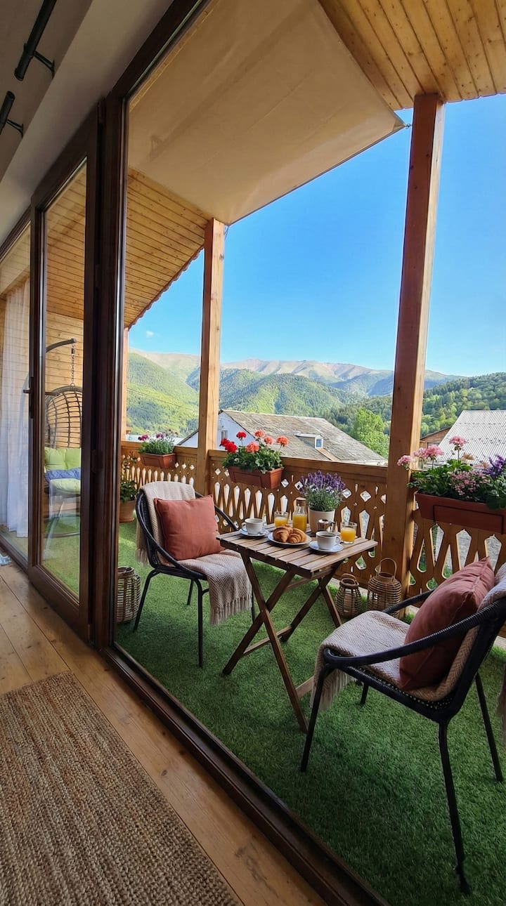 The Penthouse,whole Apartment With 2 Bedrooms - Armenia