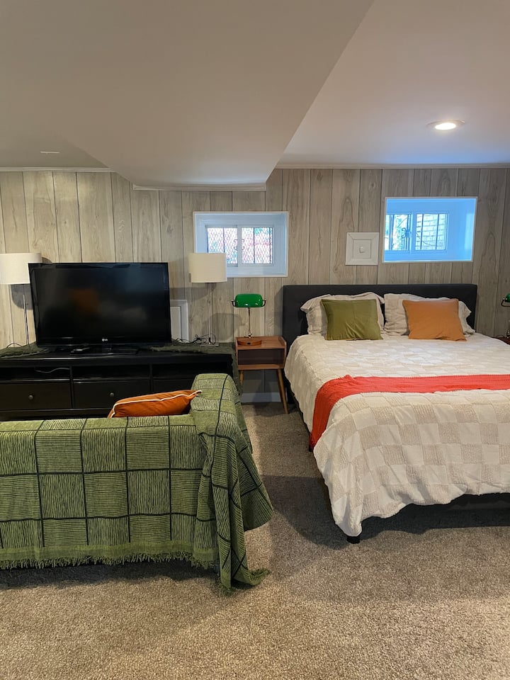 Cozy Old-school Pad In Park View - Washington, D.C.