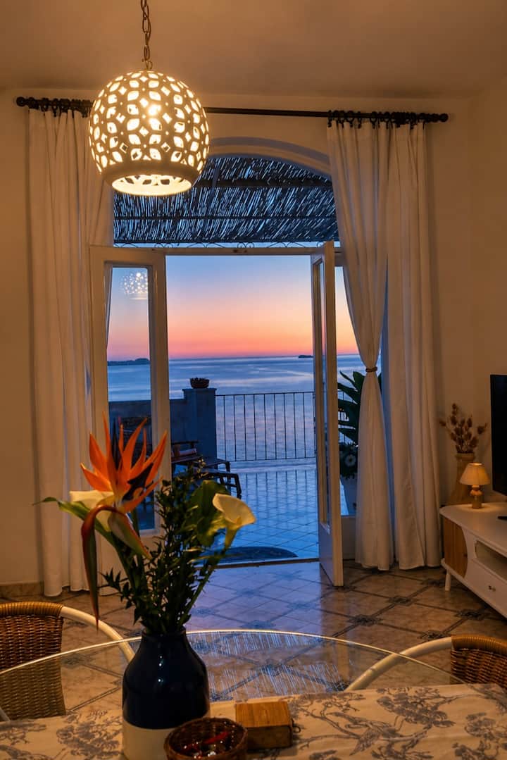Casa Intiso - Two Double Bedroom Apartment - Positano