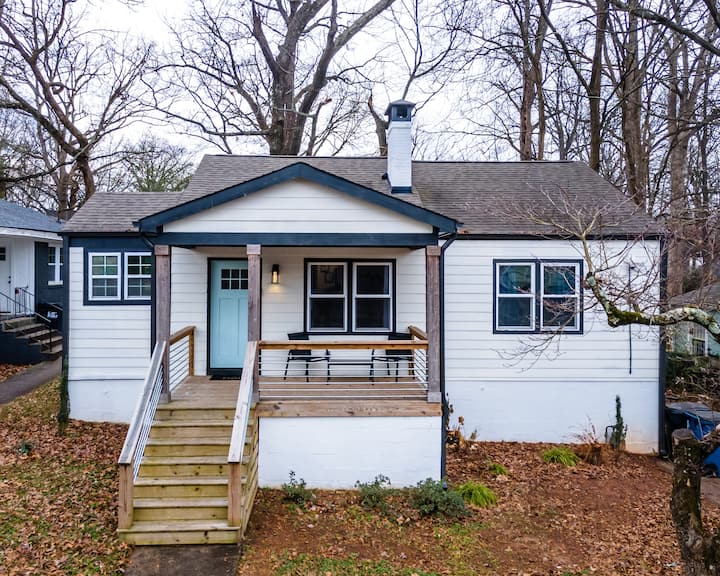 King Bed Beautiful Bungalow Home In Atlanta - Atlanta, GA