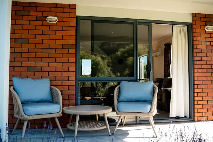 Pukaka Cottage
Rural Setting. - Picton