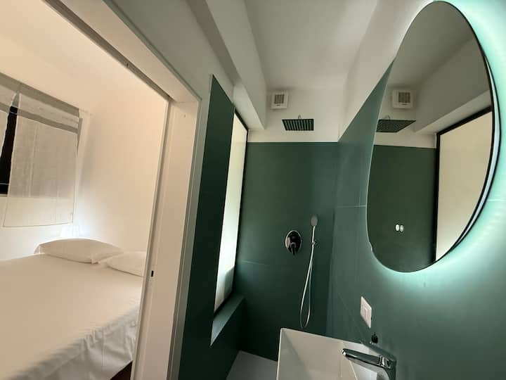 New Small On Ground Floor Town Centre - Cefalù