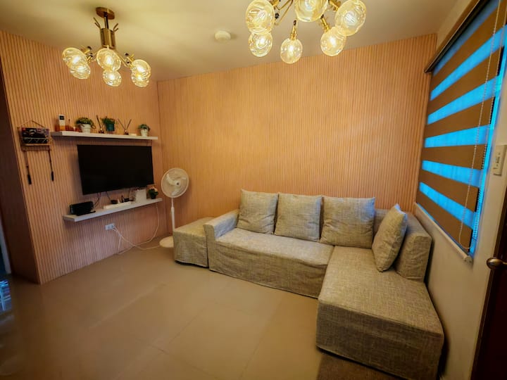 Clara's The Steps Antipolo 2 Br - Antipolo