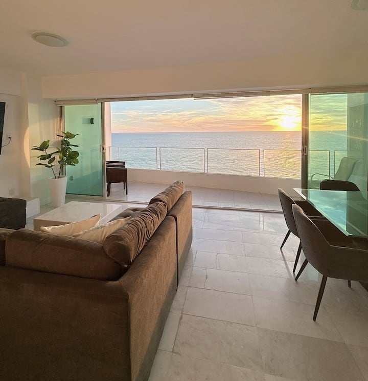 Condominio Mazatlán
Departamento A Pie De Playa - Mazatlán
