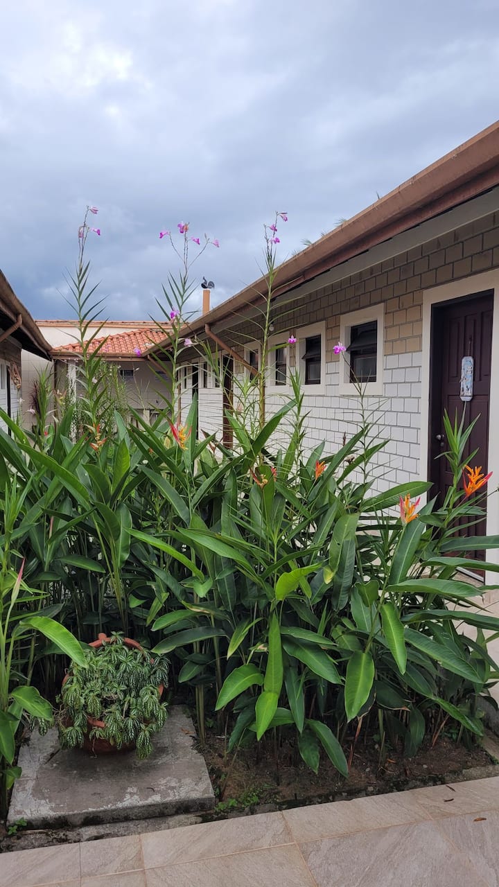 Flat Ubatuba-itagua Excelente Localização - Ubatuba