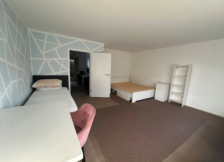 Monteurs Haus Mit 6 Betten Möbli - 不來梅